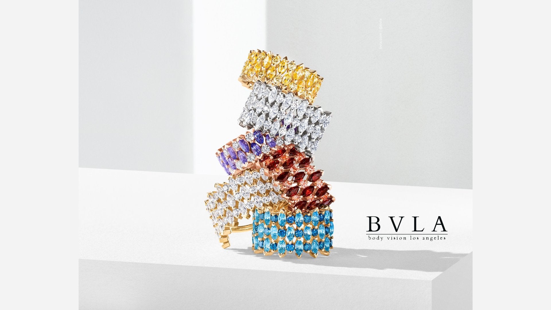 Gem Rings – 101 Piercing